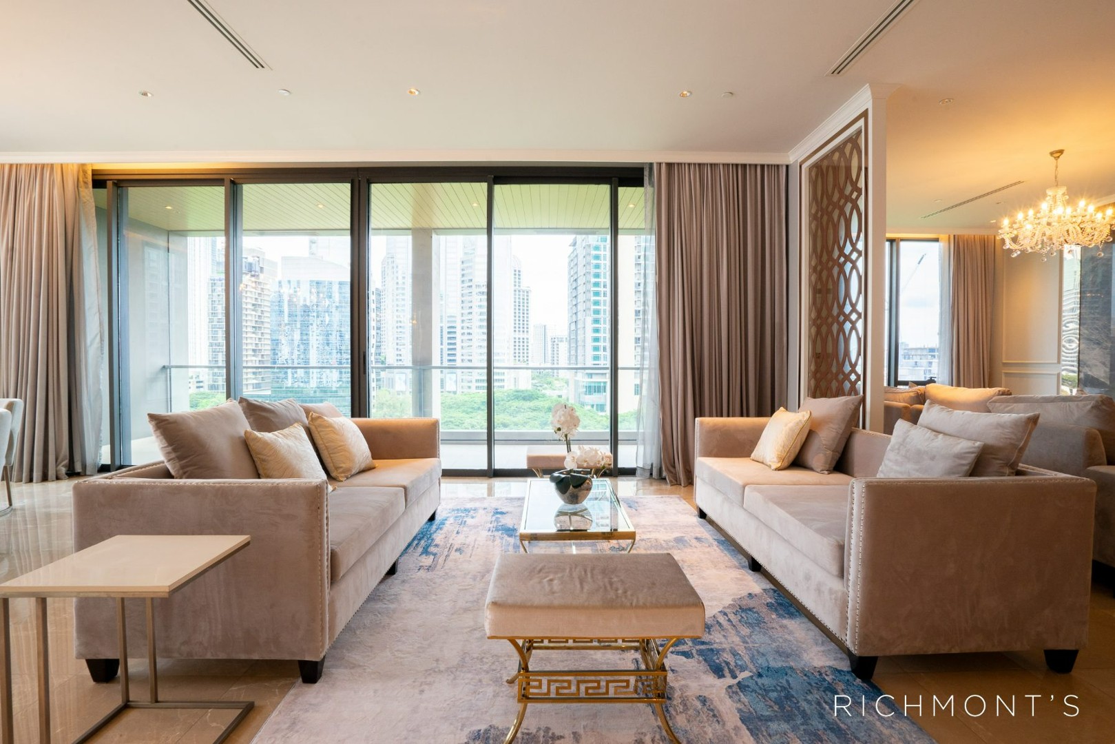 Sindhorn residence